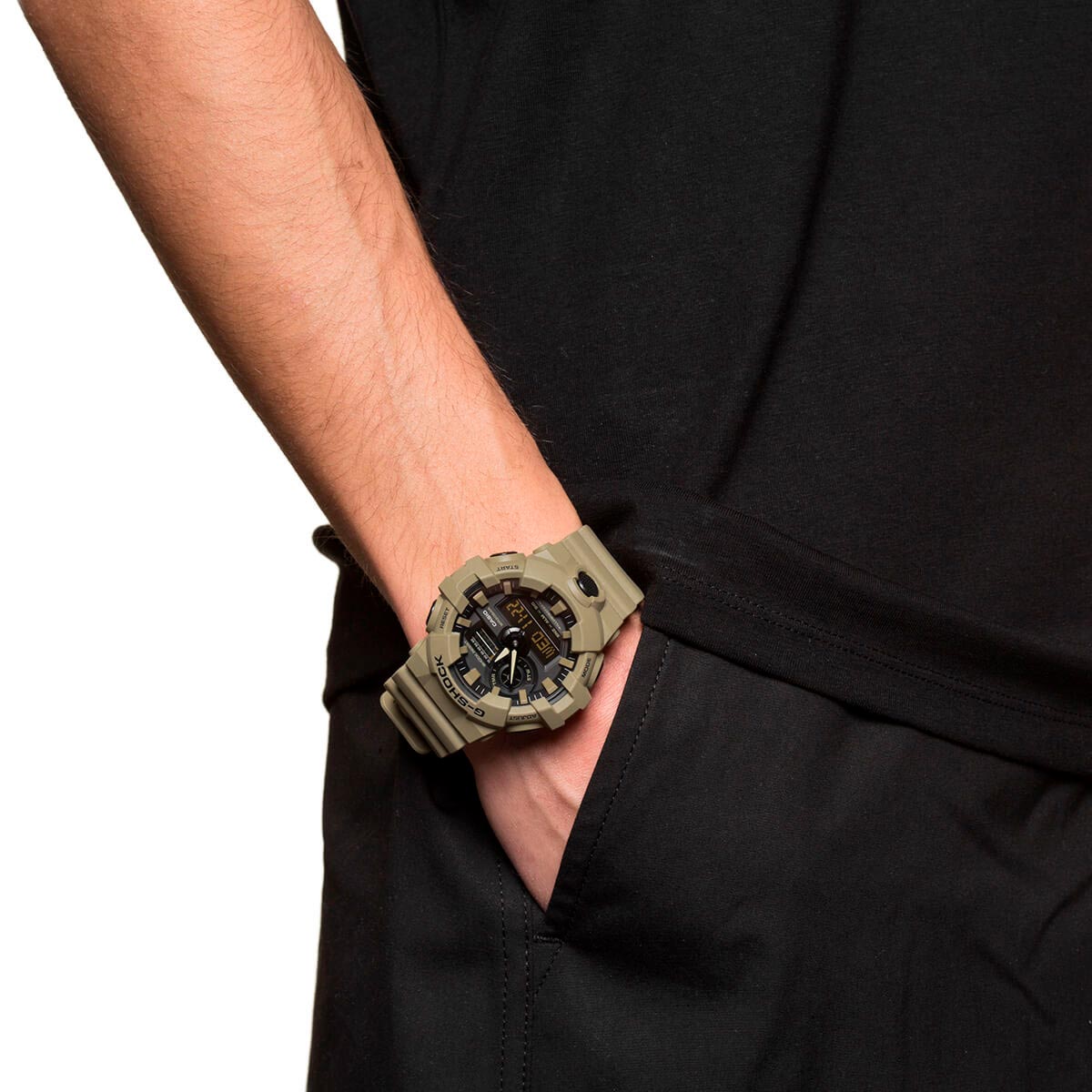 Reloj Casio G-Shock GA700UC-5A Militar Digital Analógico » Macho Accesorios